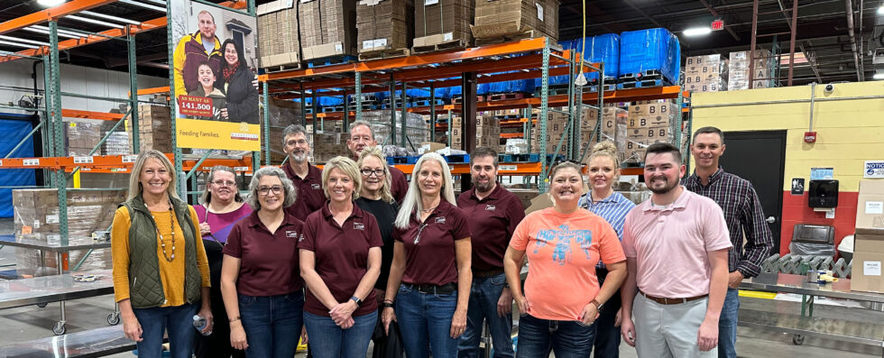 KEPCo Volunteers at Harvesters | Kansas Electric Power Cooperative, Inc.
